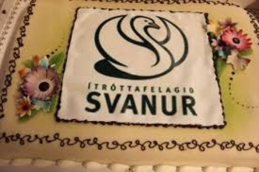 Roysni.fo | Svanur fyllir 10 ár