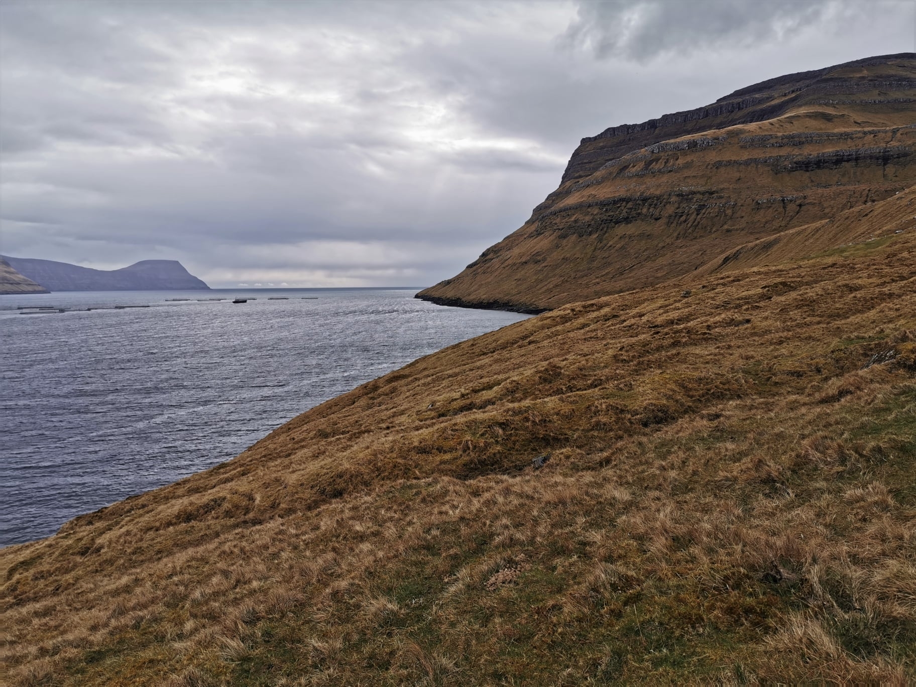 Dagur.fo | Myndir: Úr Syðrugøtu út á Mjóanes og inn til Lamba