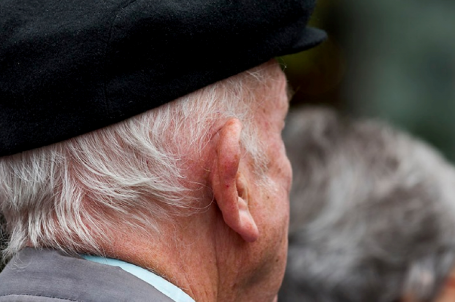 jn.fo | Hall í almennu kassunum, hóast bestu tíðir