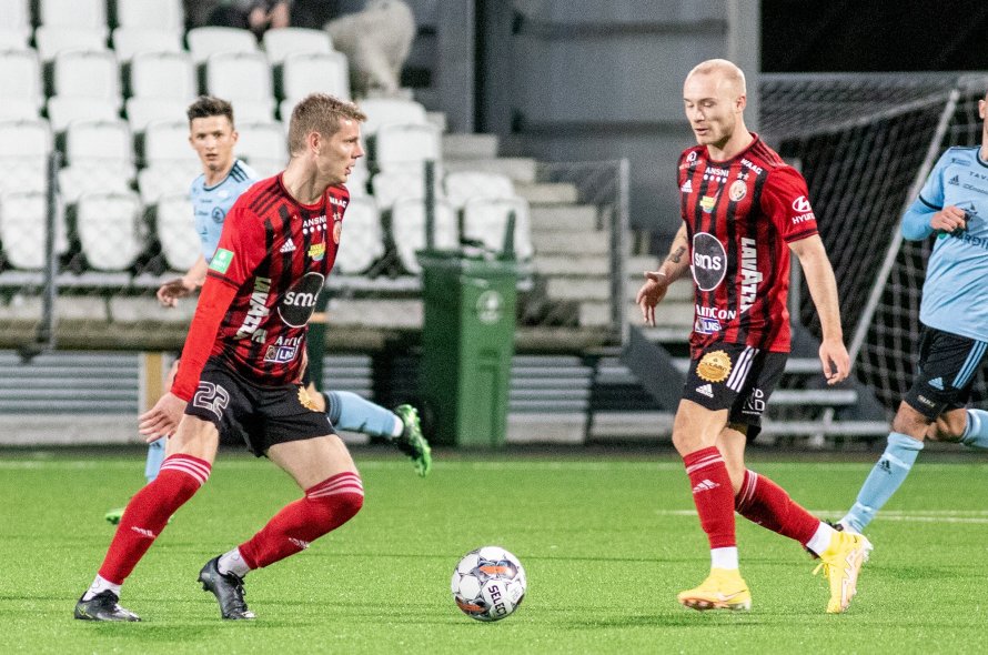 Roysni.fo | Daniel avloysir Ára