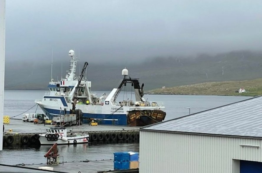 jn.fo | Otter Bank landar á Kósini