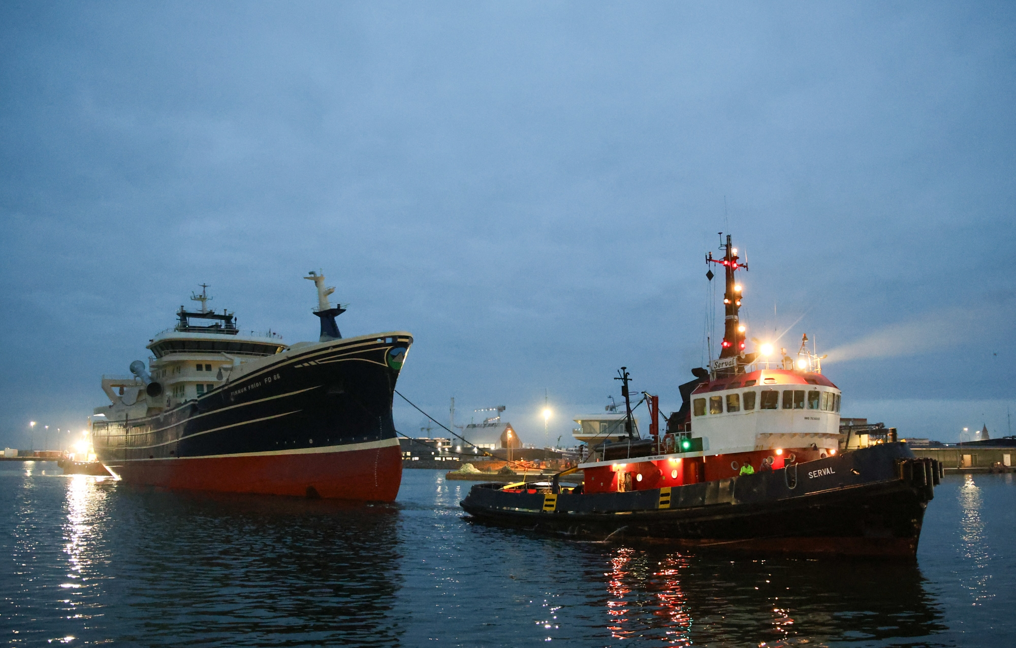 Fiskur.fo | Myndir: Nýbygningurin hjá Varðanum komin til Skagen