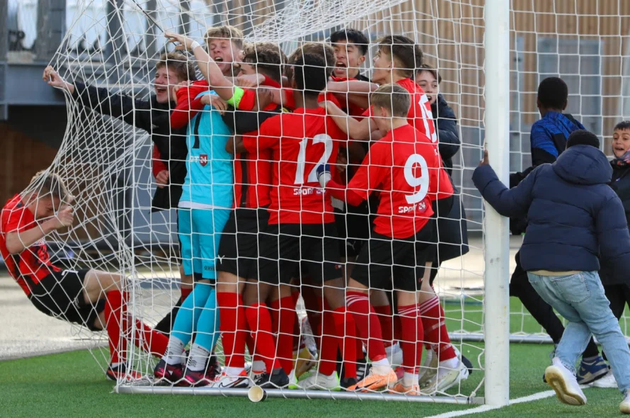 jn.fo | Steypagull til FC Hoyvík, Víking og HB