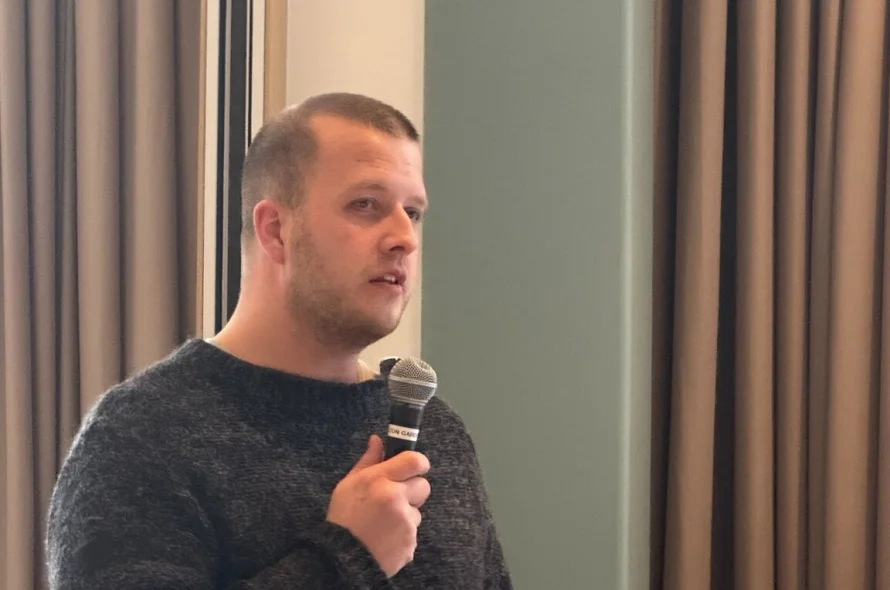 jn.fo | Benjamin Hansen nývaldur í nevndina