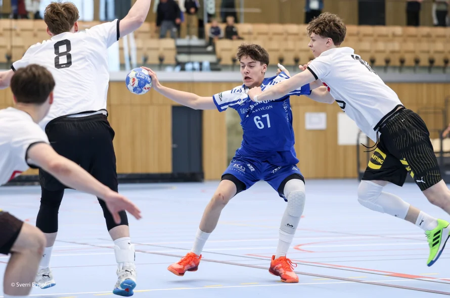 jn.fo | Tungur týskur dansur